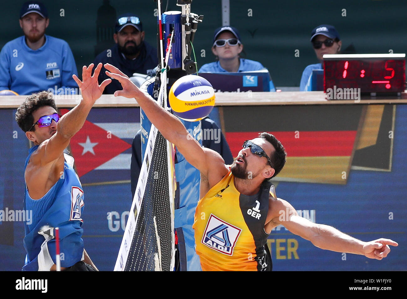 Luis reyes hi-res stock photography and images - Alamy