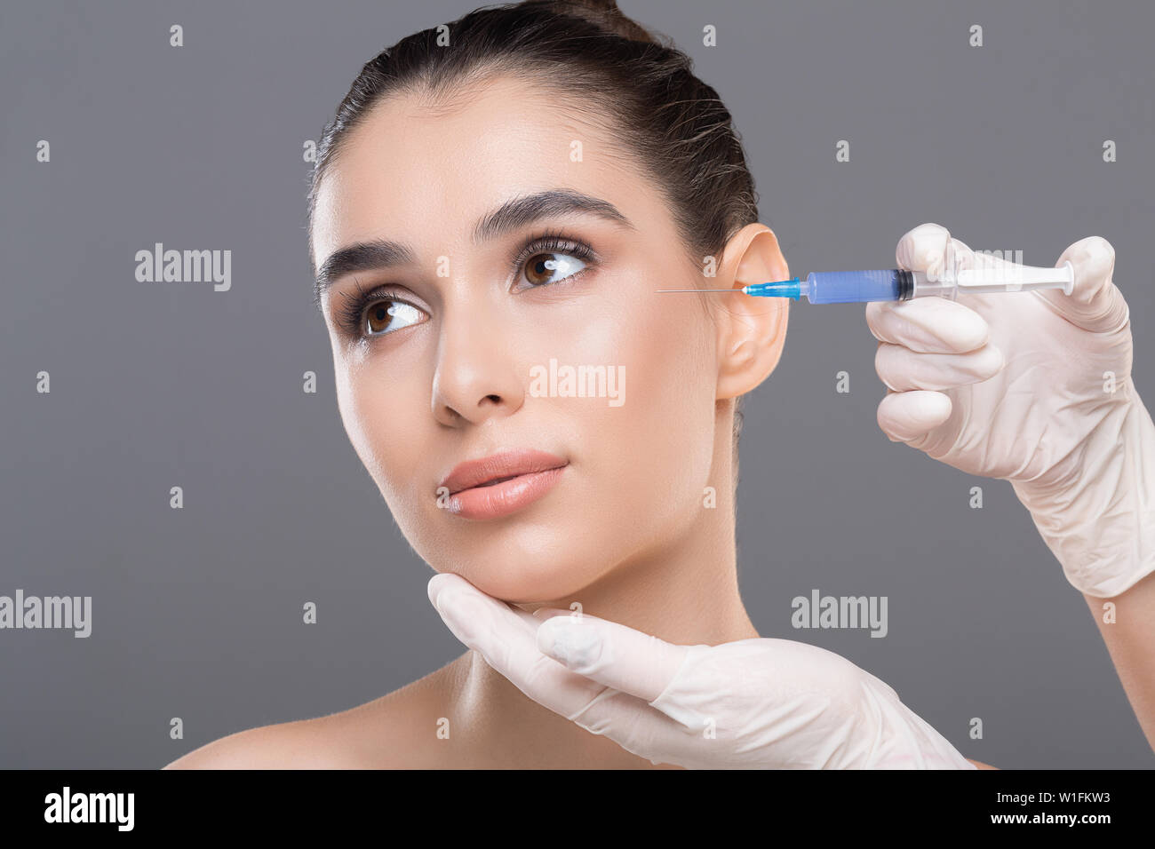 Skin surgery hi-res stock photography and images - Alamy