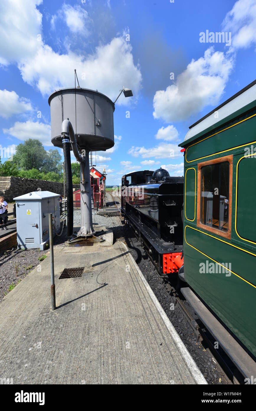 Class 16xx Tank engine waiting at a station Stock Photo - Alamy