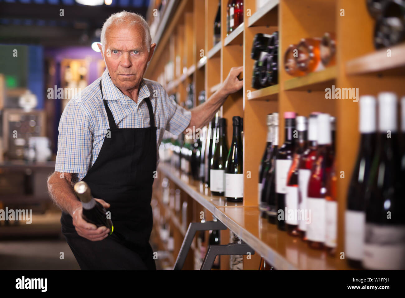 Retail shop interior ladder hi-res stock photography and images - Alamy