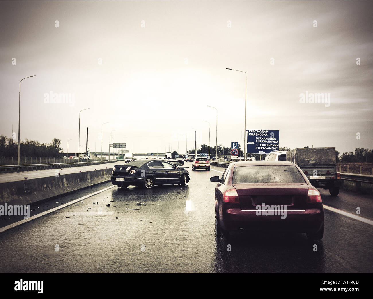 Car accident on highway autobahn hi-res stock photography and images ...