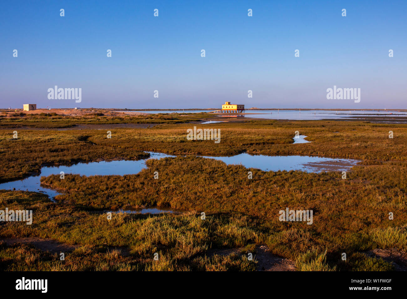 Fuseta portugal hi-res stock photography and images - Alamy