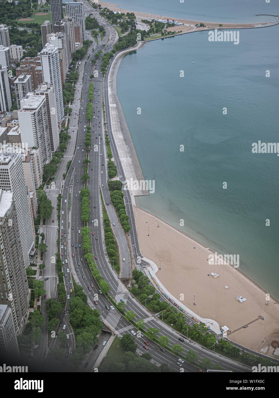 Lakeshore Drive and beaches in Chicago Stock Photo - Alamy