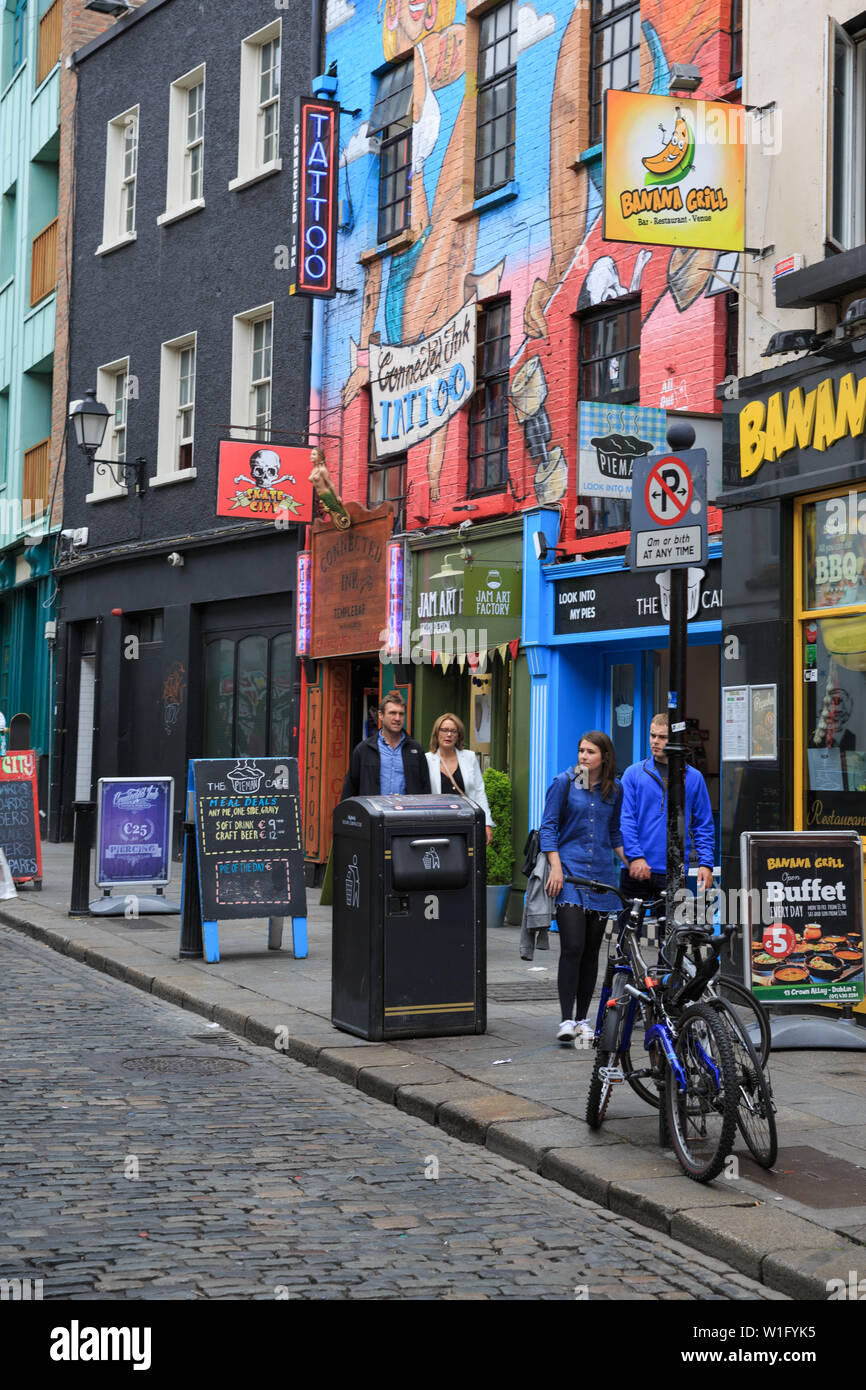 Dublin, Ireland, street life Stock Photo - Alamy