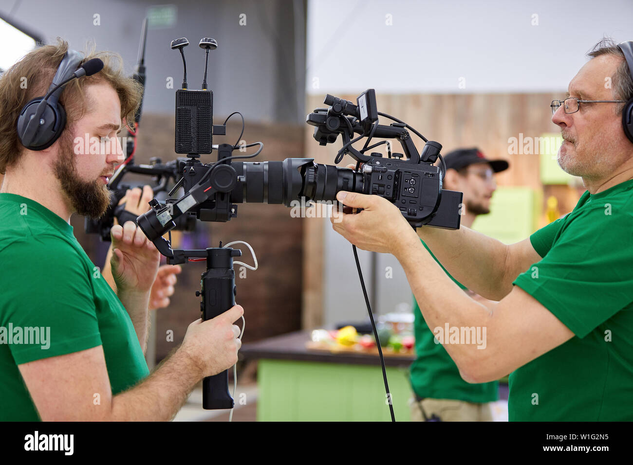 Movie Production Crew On The Set High Resolution Stock Photography and ...