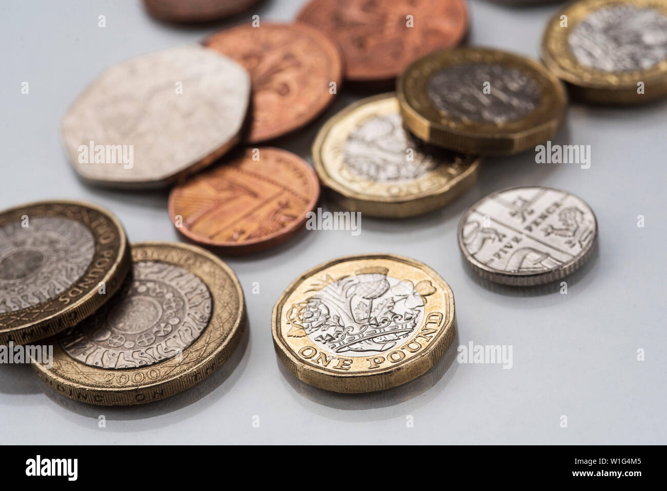 Pound denominations hi-res stock photography and images - Alamy