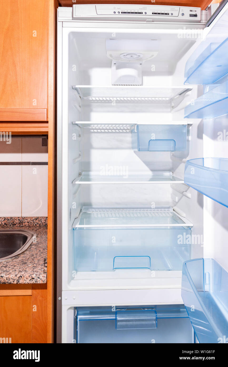 Close up open fridge door view hi-res stock photography and images - Alamy