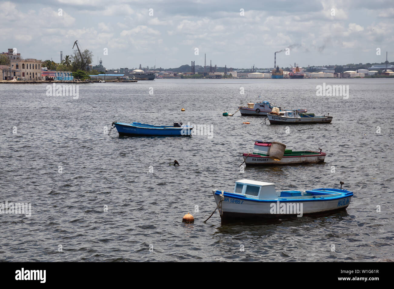 Cuban fishing boats hi-res stock photography and images - Alamy