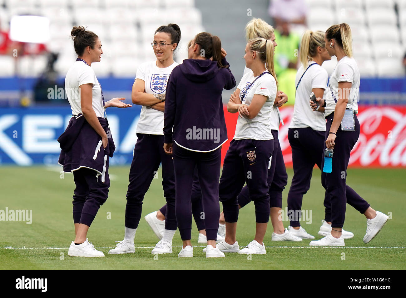 Lucy pitch hi-res stock photography and images - Alamy