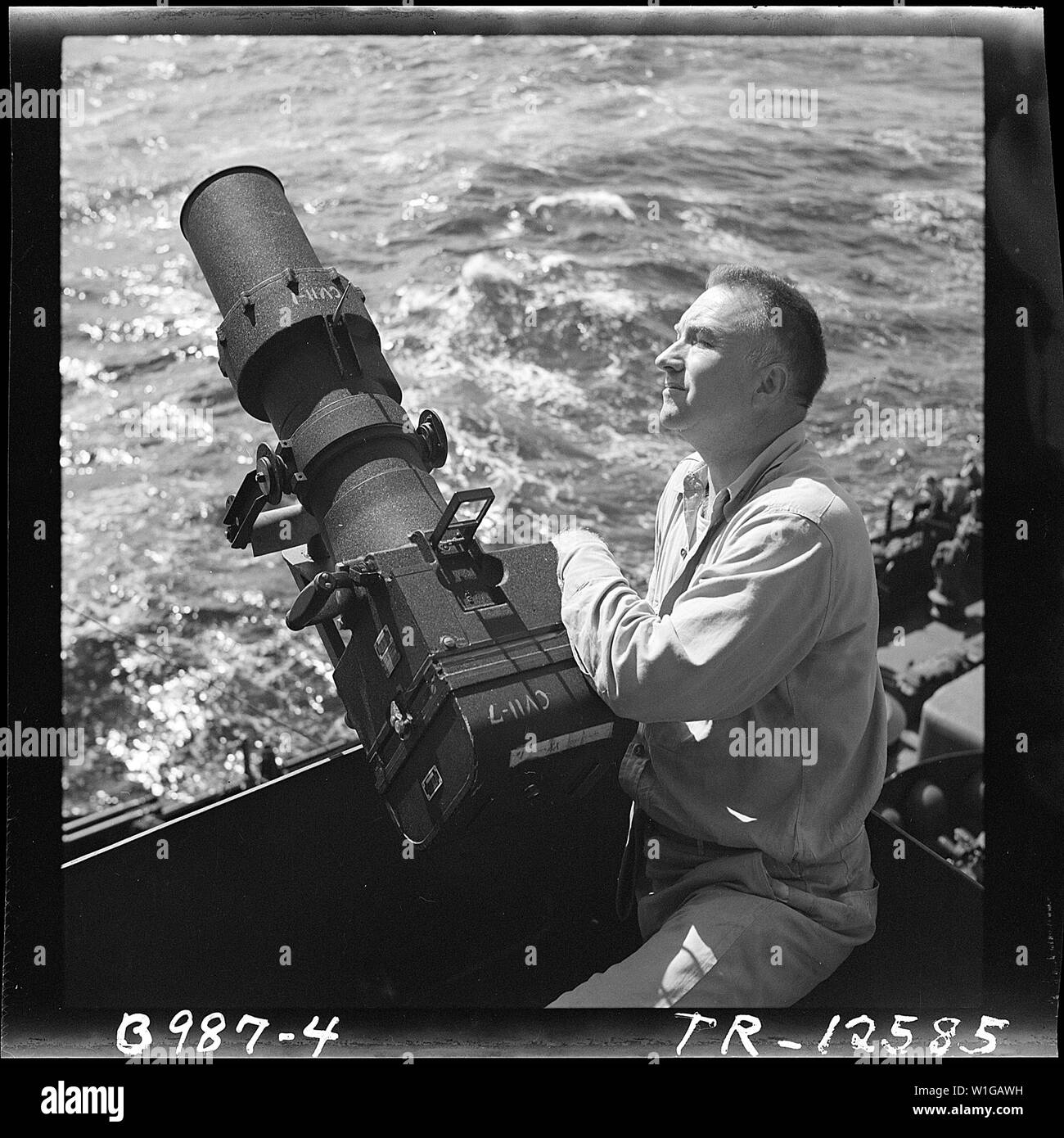 Lt cdr hi-res stock photography and images - Alamy