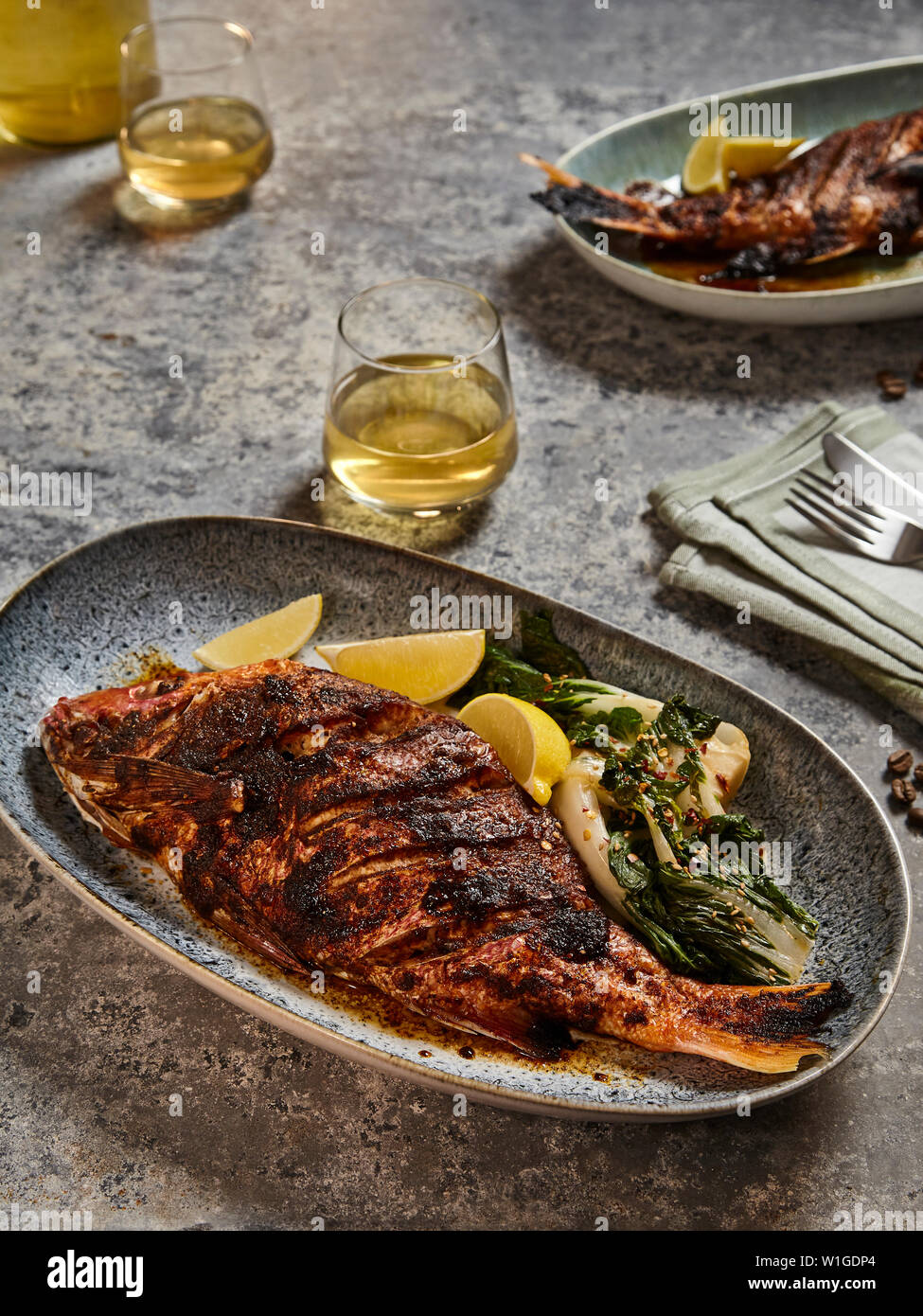 Snapper fillet hi-res stock photography and images - Alamy