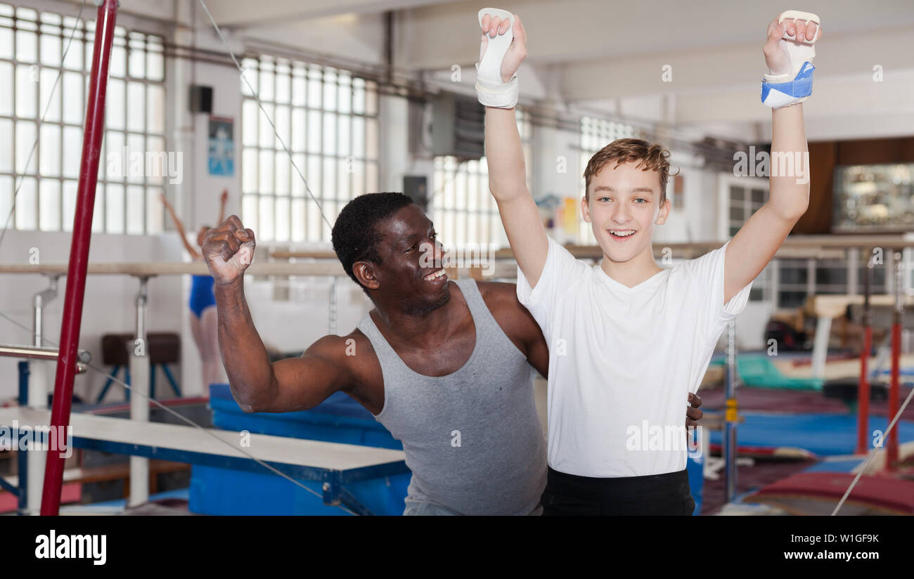 Acrobatic sporting hi-res stock photography and images - Alamy