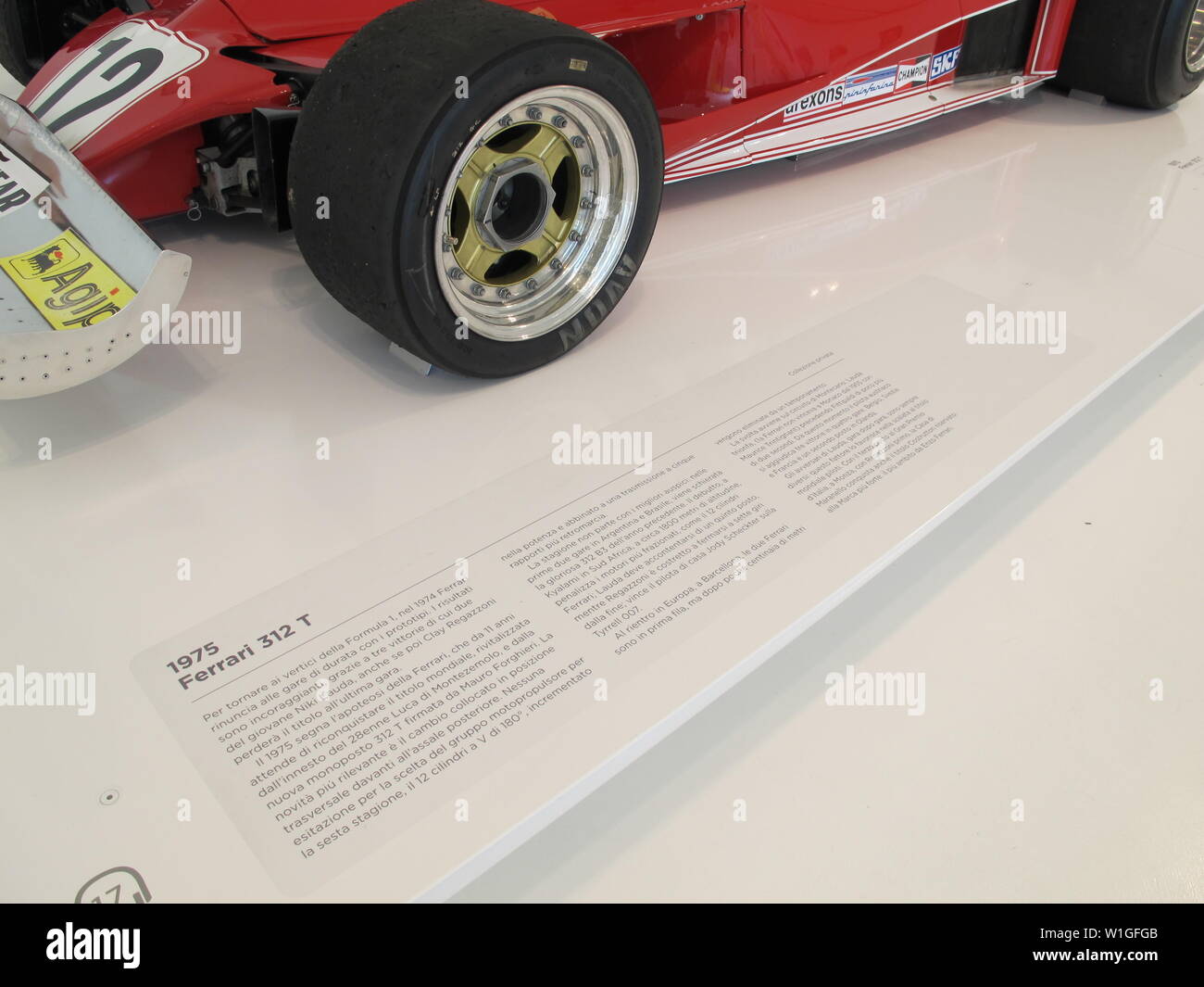 F1 car interior hi-res stock photography and images - Alamy