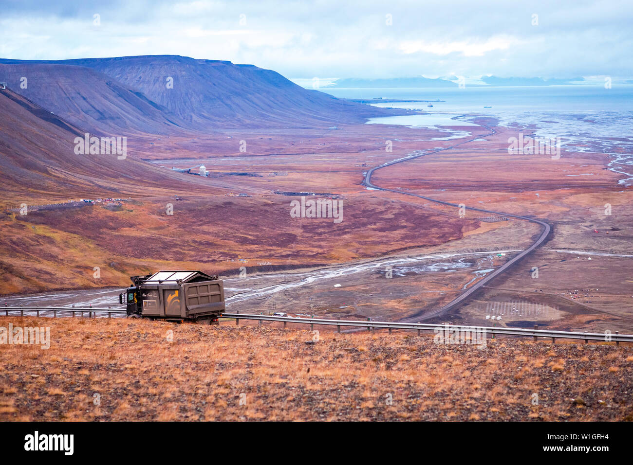 Arctic truck hi-res stock photography and images - Alamy