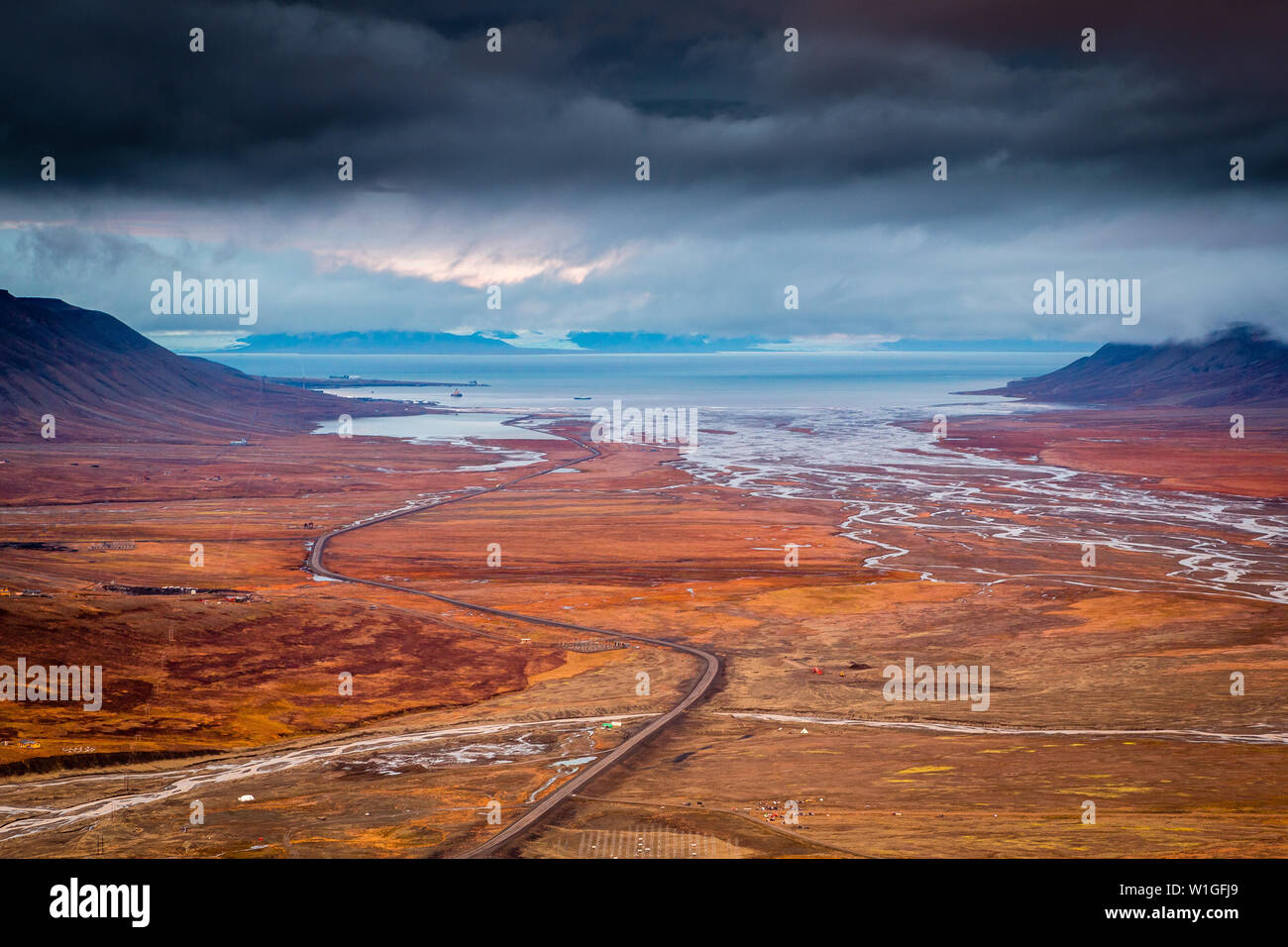 View over beautiful Adventdalen from above coal mine number 7, cloudy ...