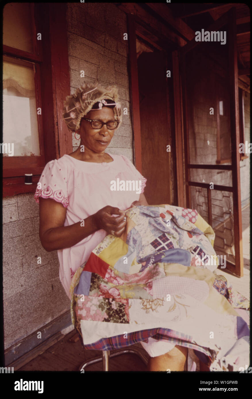 MRS. HUNTER IS WELL-KNOWN ON JOHN'S ISLAND FOR THE BEAUTIFUL QUILTS SHE ...