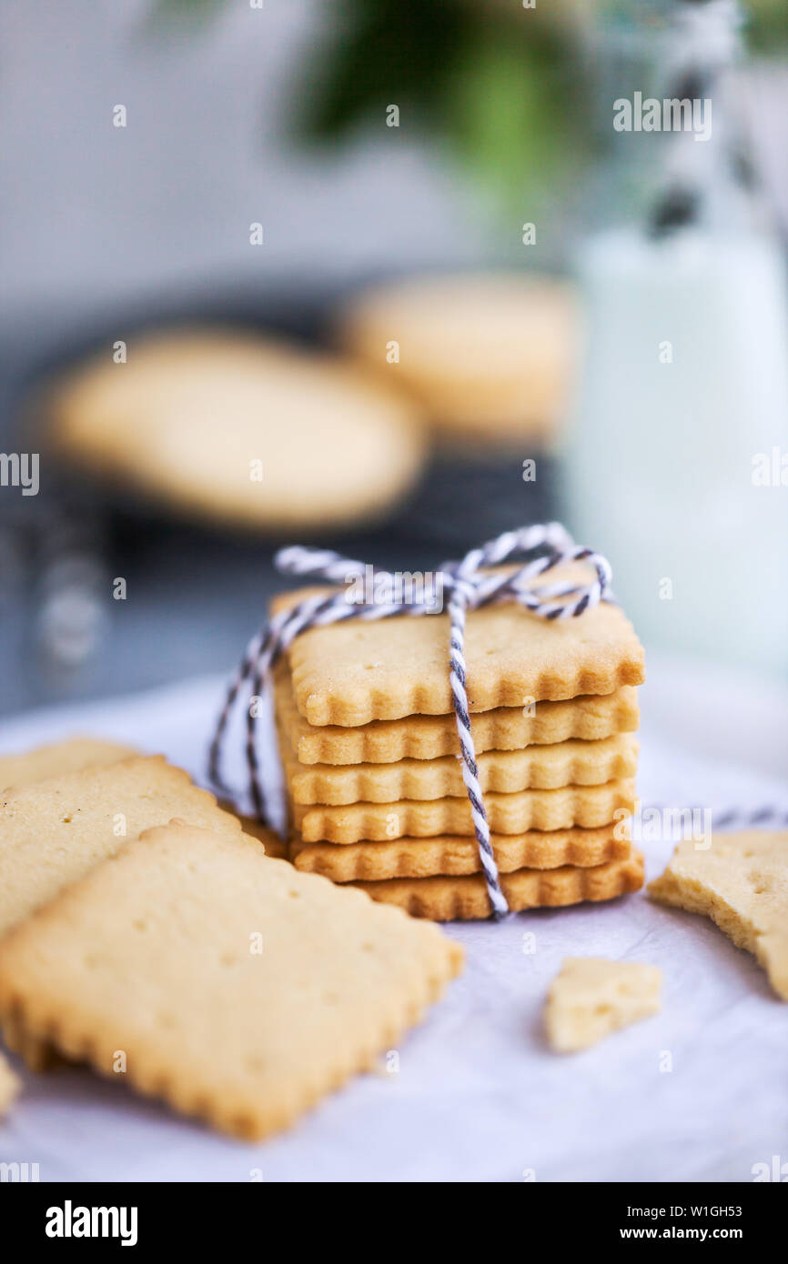Homemade vanilla butter shortbread cookies and milk Stock Photo - Alamy
