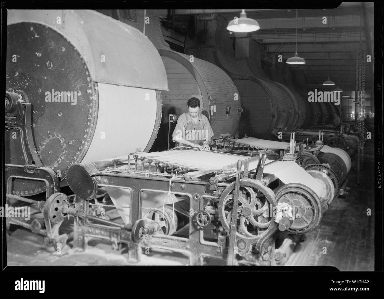 Manchester, New Hampshire - Textiles. Pacific Mills. Slasher or ...
