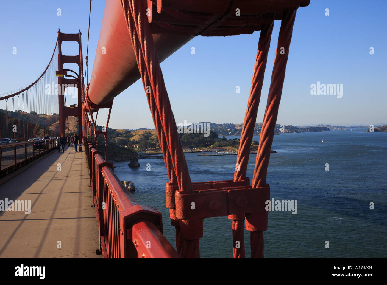 Golden gate bride hi-res stock photography and images - Alamy