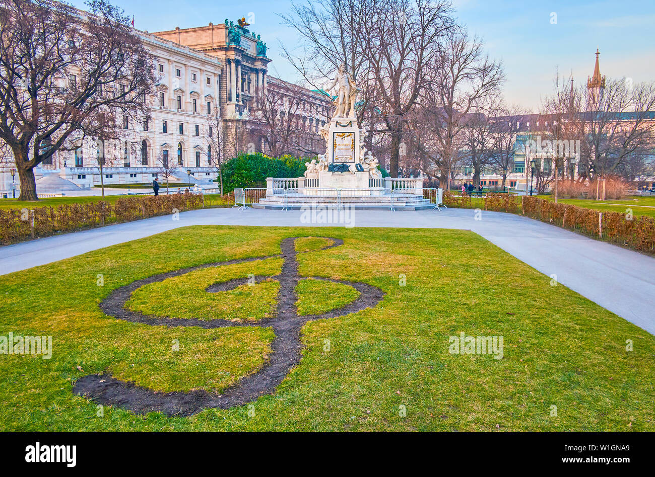 Wolfgang amadeus mozart marble hi-res stock photography and images - Alamy