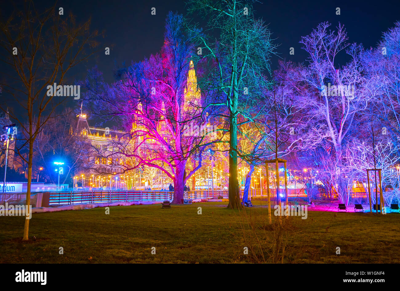 Wien rathaus winter hi-res stock photography and images - Alamy