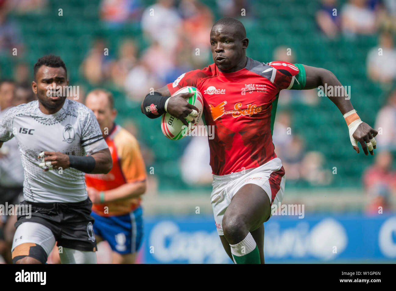 Andrew amonde of kenya and jerry tuwai of fiji hi-res stock photography ...