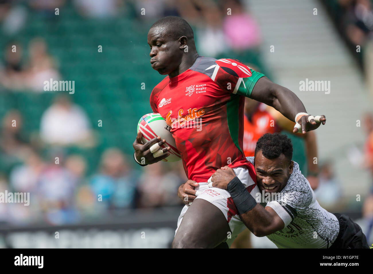 Andrew amonde of kenya and jerry tuwai of fiji hi-res stock photography ...