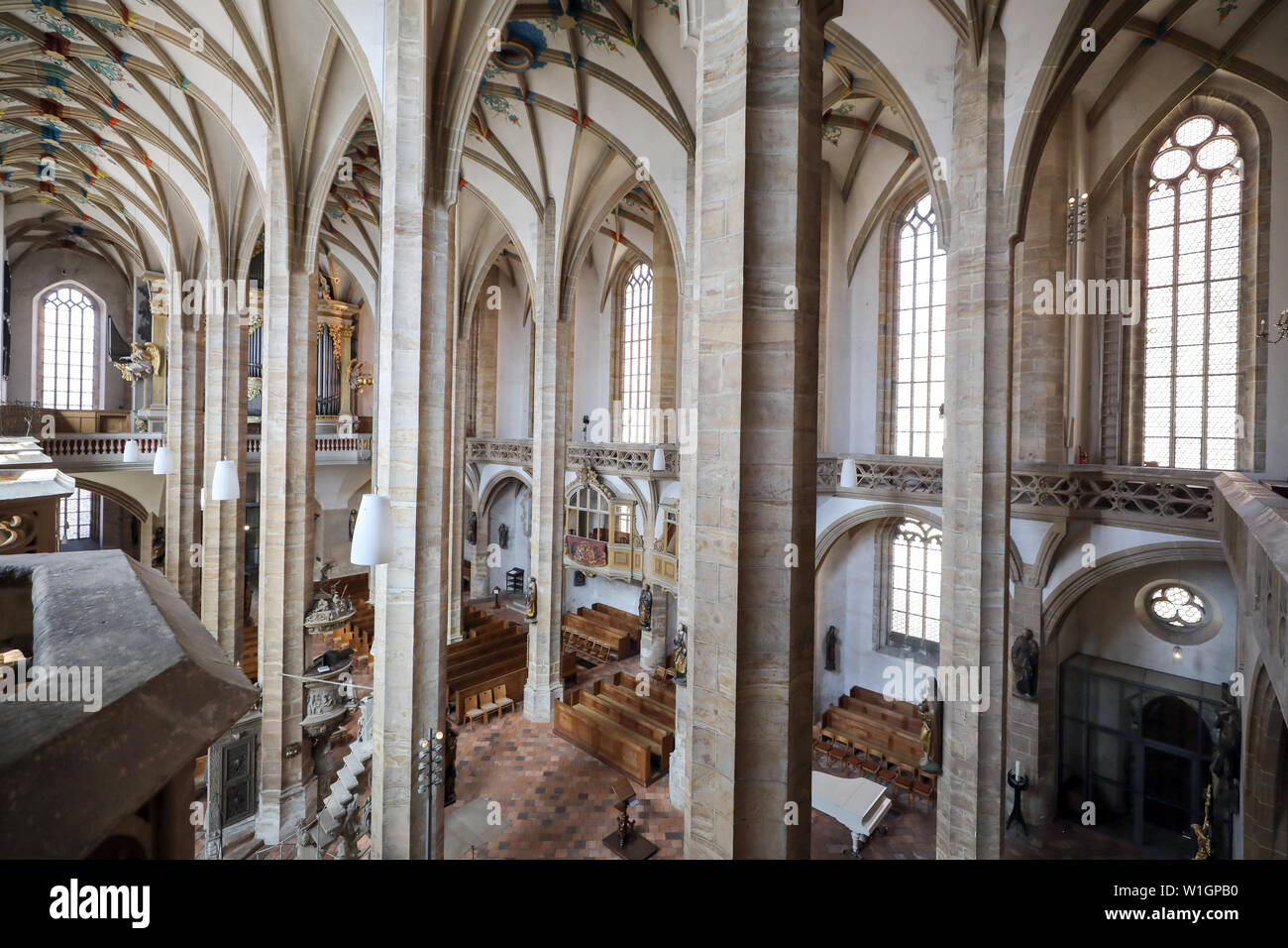 27 June 2019, Saxony, Freiberg: View into the cathedral St. Marien ...