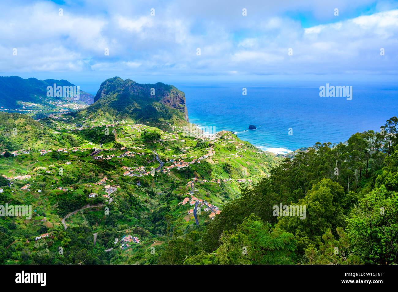 Landscape scenery from Portela Viewpoint - Porto da Cruz at beautiful ...