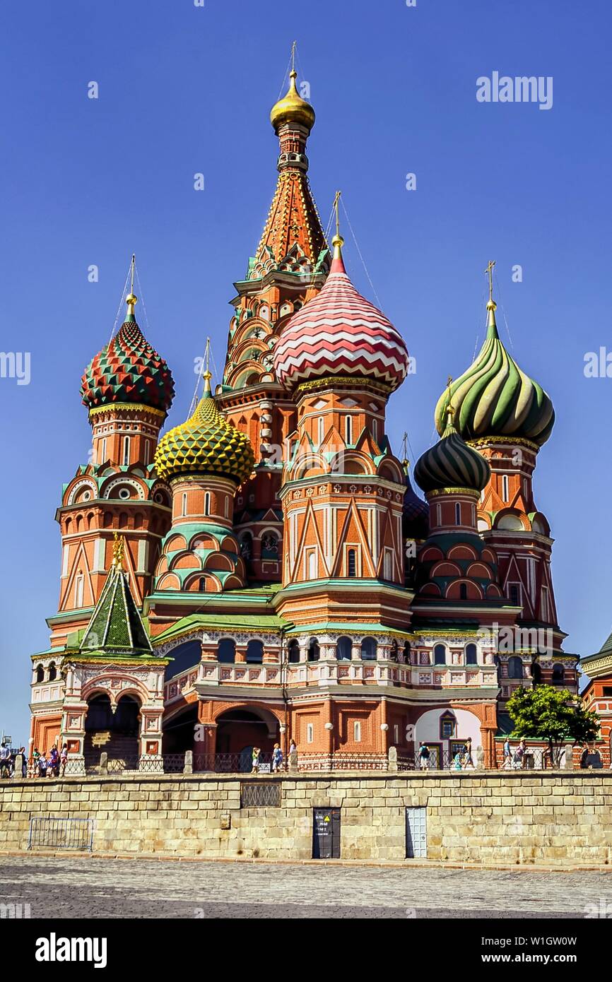 Saint Basil's Cathedral in Red Square in Moscow, Russia Stock Photo - Alamy