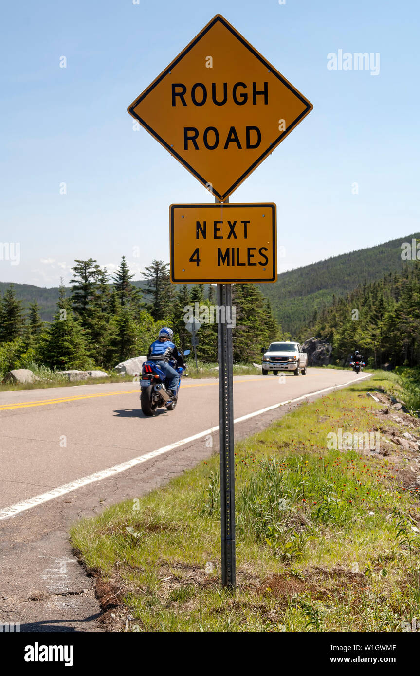 Four poster displays hi-res stock photography and images - Alamy