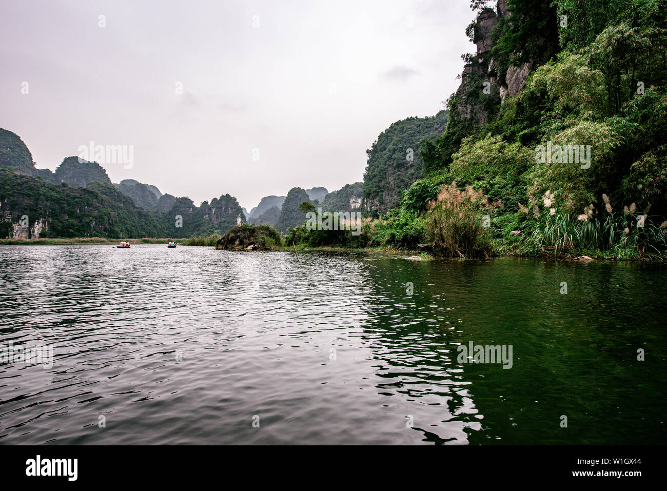 Halong bay in land High Resolution Stock Photography and Images - Alamy