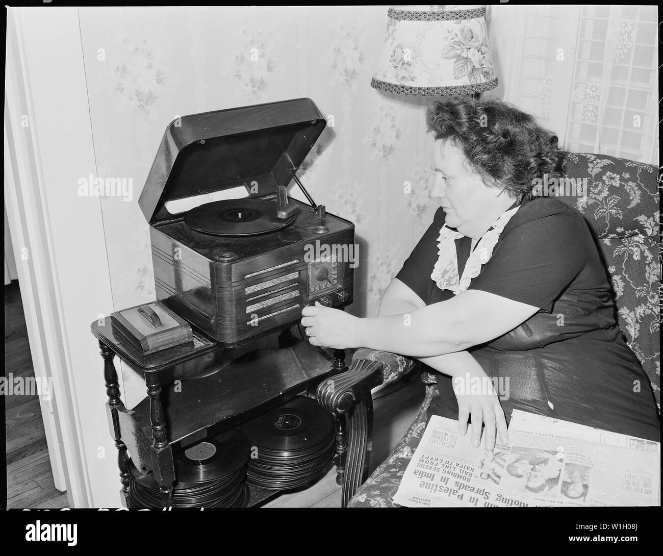 Mrs harry fain hi-res stock photography and images - Alamy