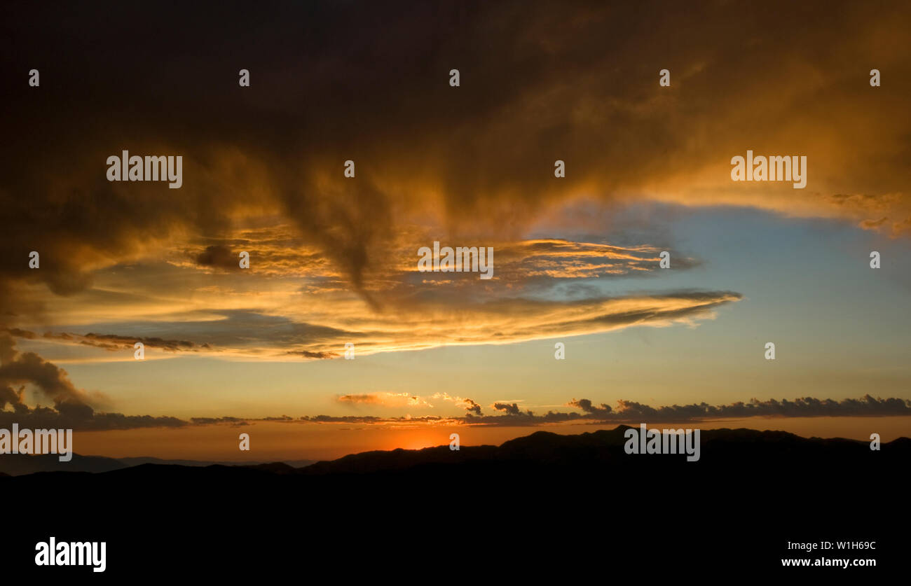 Wasatch mountains sunset utah hi-res stock photography and images - Alamy