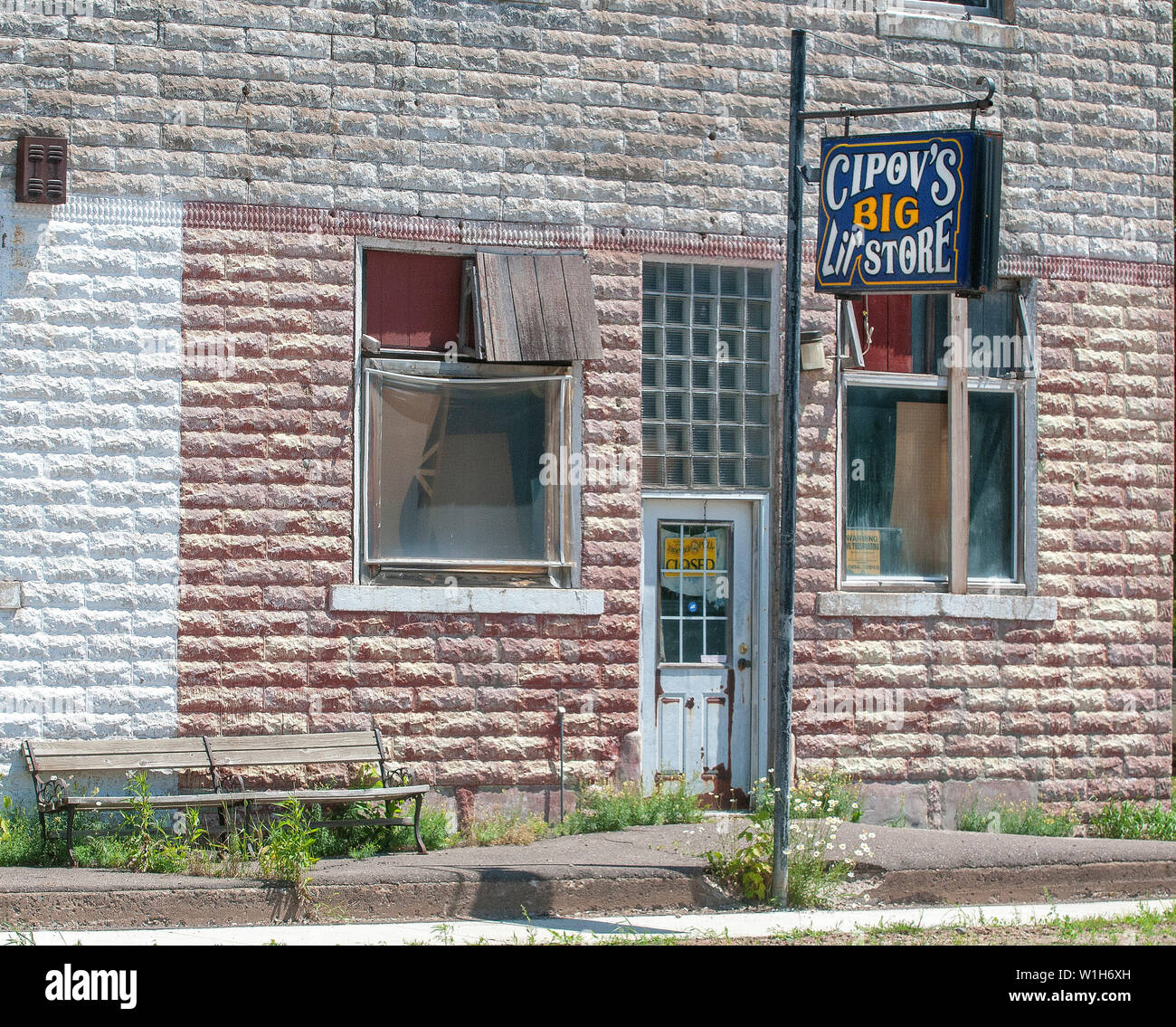 family window building brick house Stock Photo - Alamy