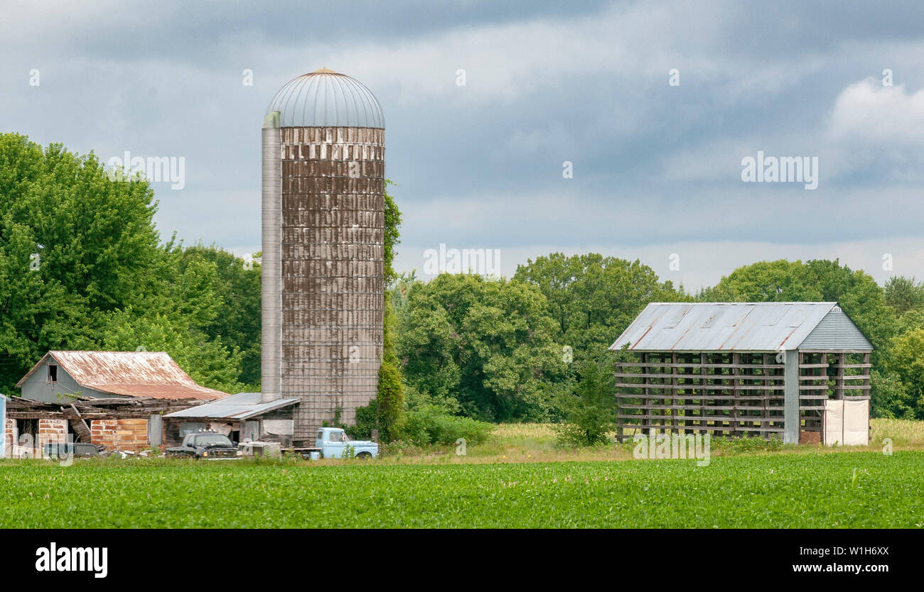 Rural America farm scene on the Backroads American tour. Southwestern ...