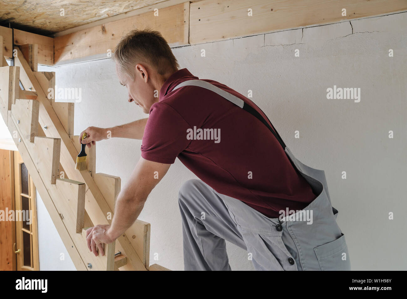 Lackering hi-res stock photography and images - Alamy