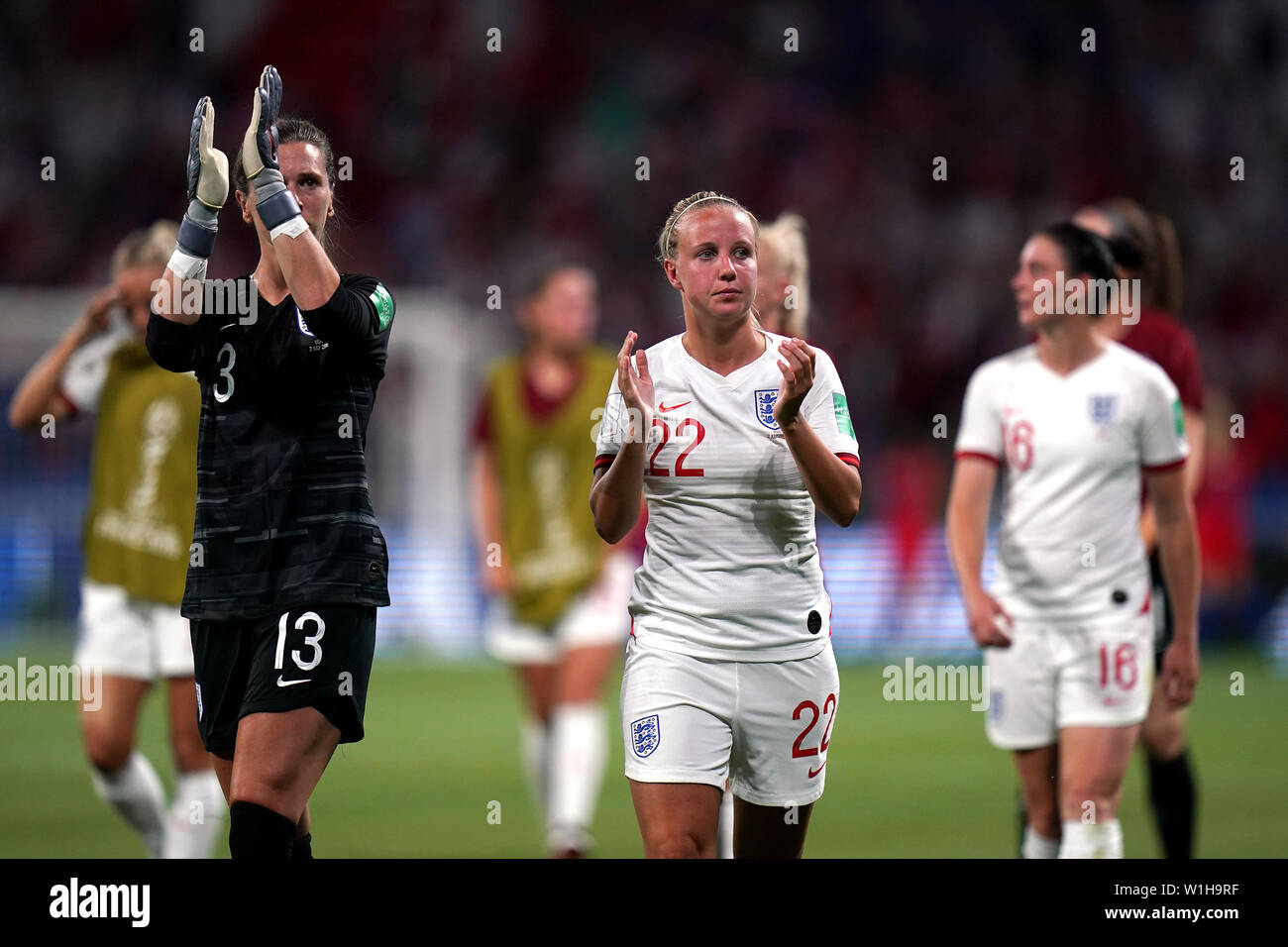England goalkeeper Carly Telford (left) and Beth Mead after the final ...