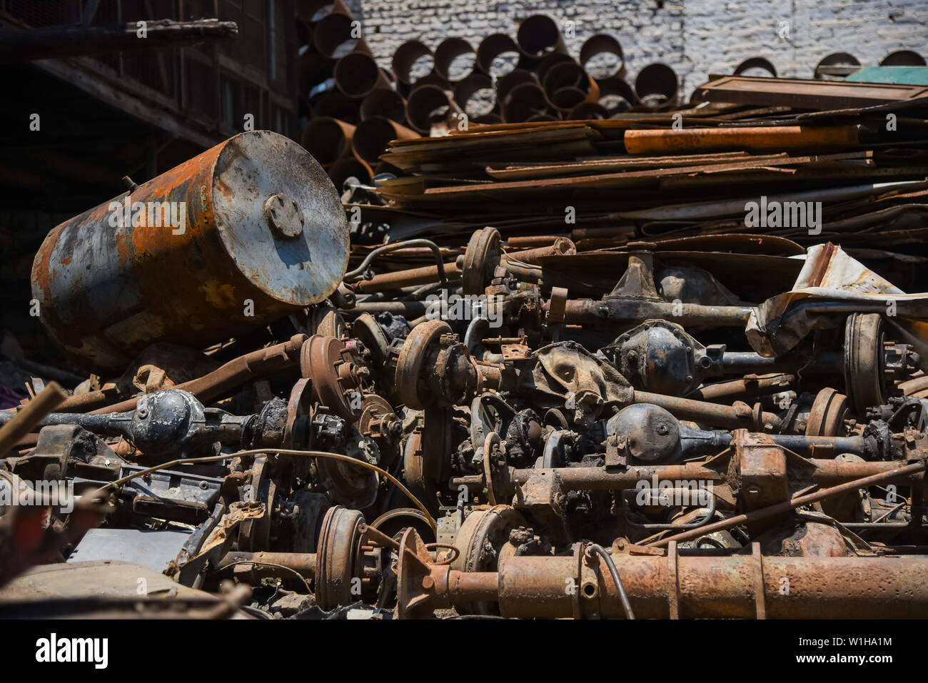 Electronic scrap being recycling hi-res stock photography and images ...