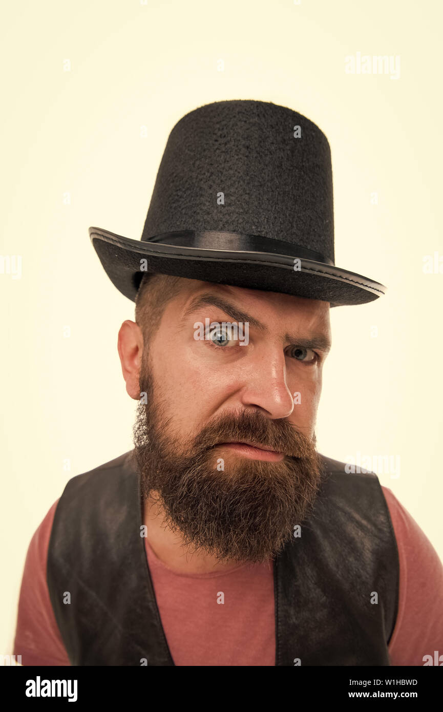 Weird things going on his performance. Want some magic trick ...