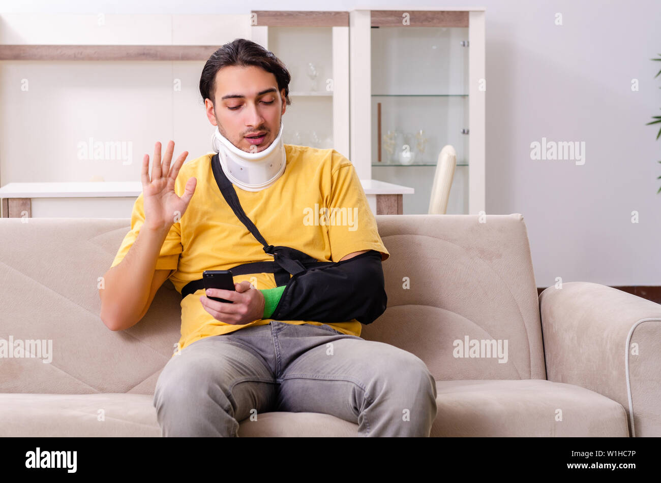 Home accident hi hi-res stock photography and images - Alamy