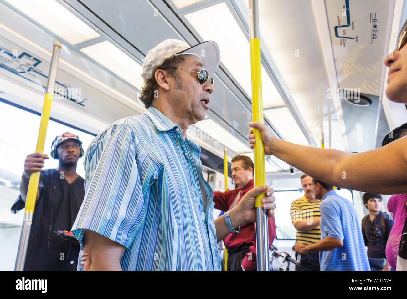 Omni loop hi-res stock photography and images - Alamy