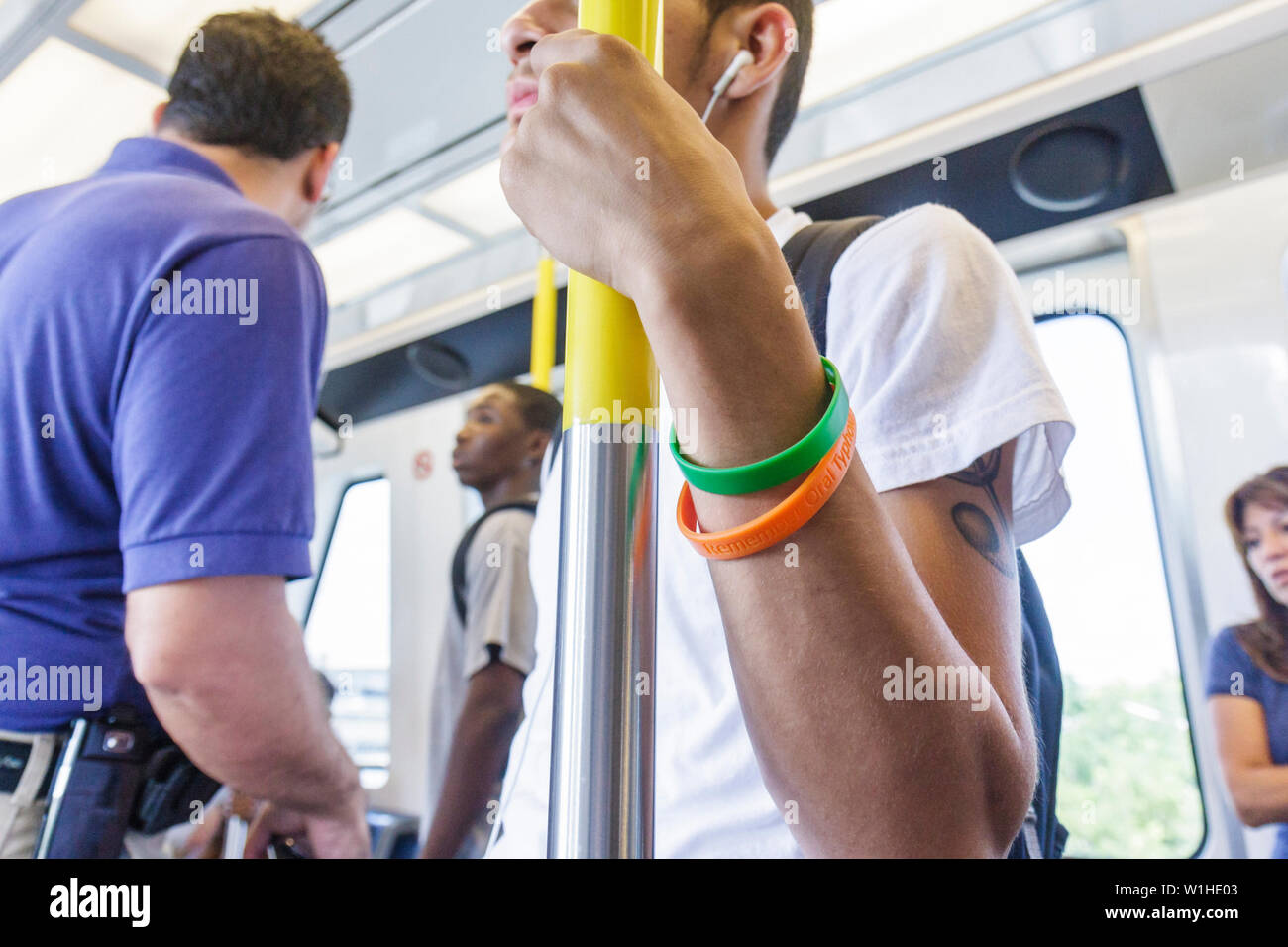 Automated people mover hi-res stock photography and images - Alamy