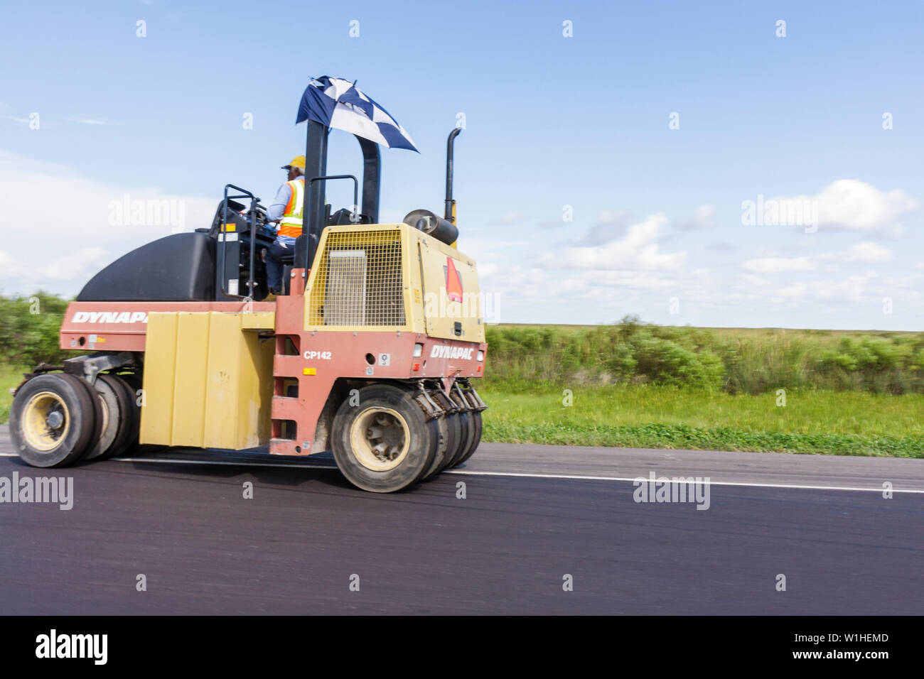 Compacting Roller High Resolution Stock Photography and Images - Alamy