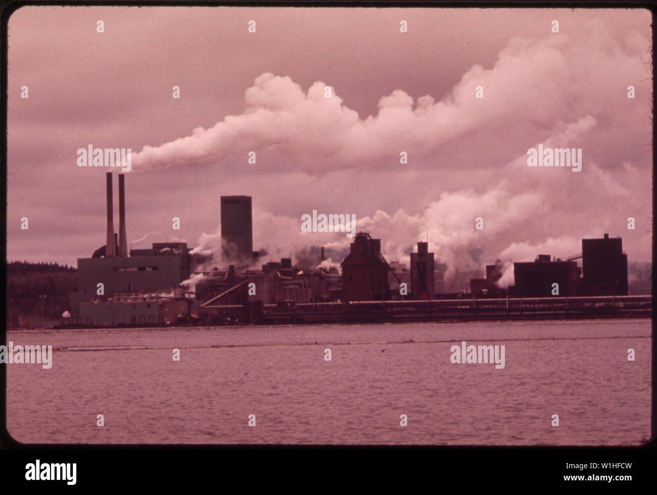 Georgia pacific paper mill hi-res stock photography and images - Alamy