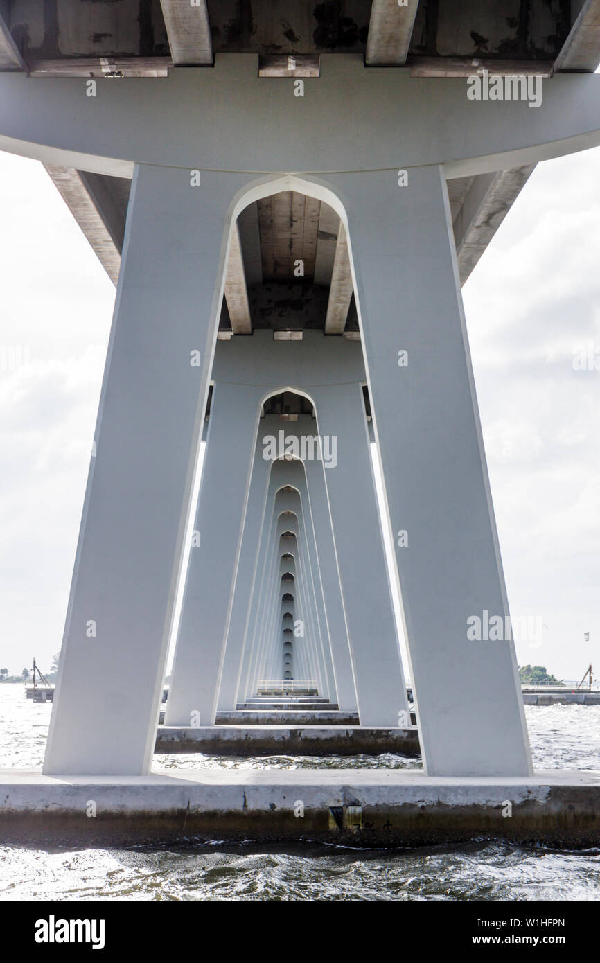 Fort Ft. Myers Florida,San Carlos Bay,Punta Rassa,Sanibel Island ...