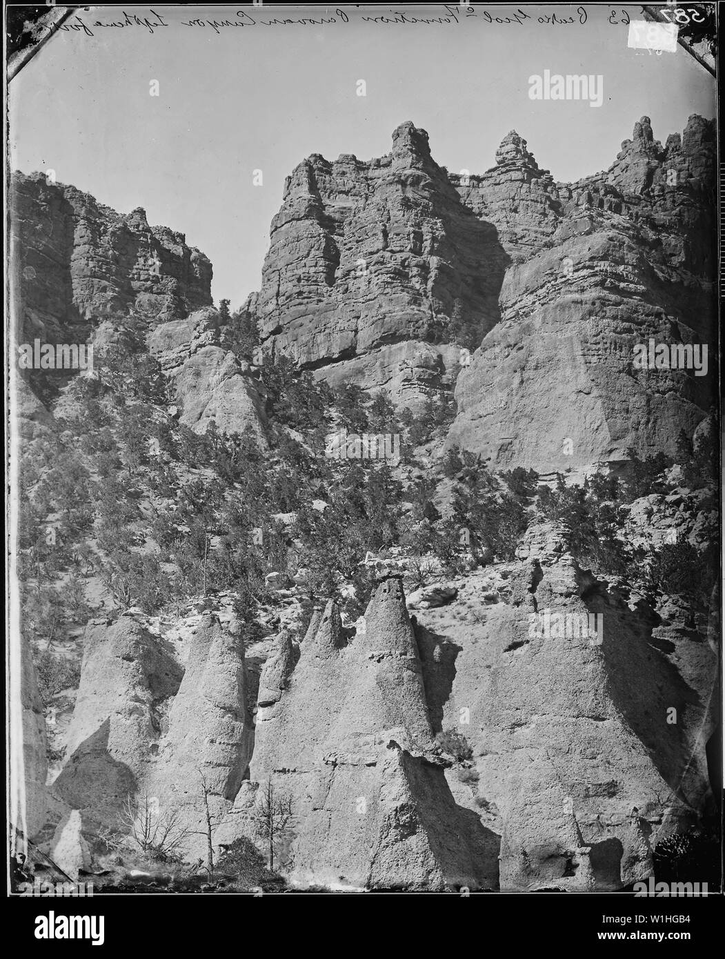 Lefthand canyon hi-res stock photography and images - Alamy
