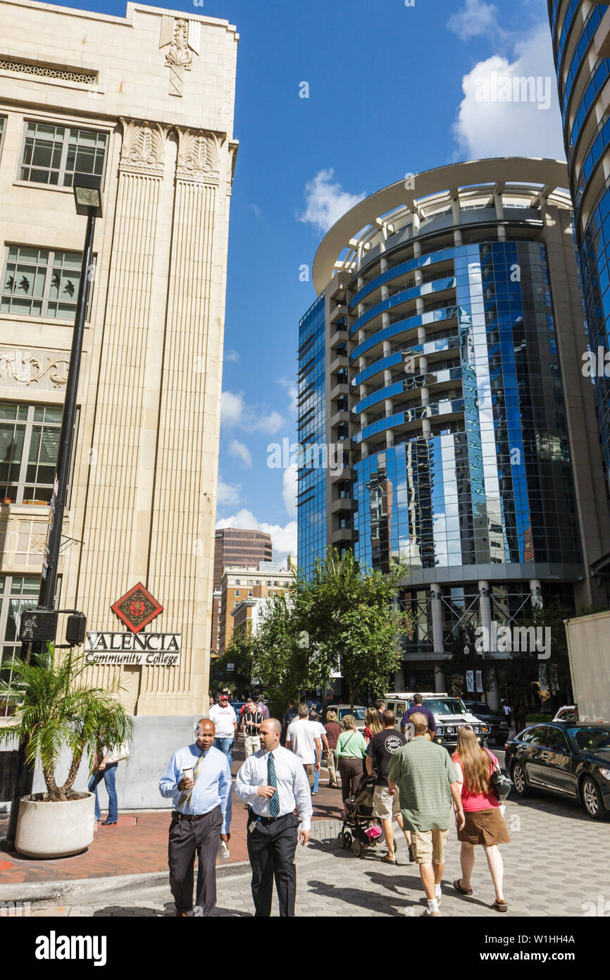 Group of africans in office hi-res stock photography and images - Alamy