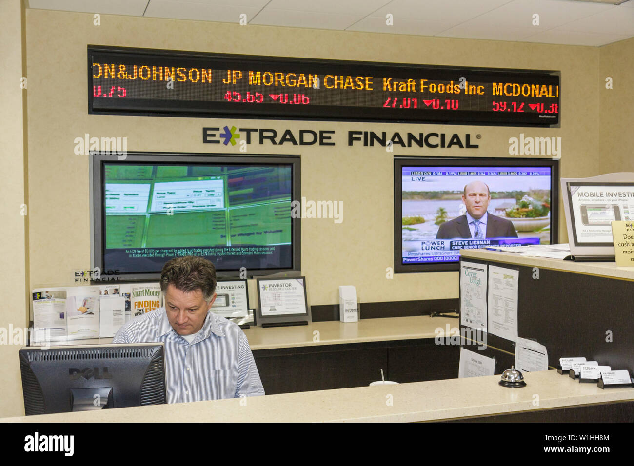 Adult financial ticker hi-res stock photography and images - Alamy