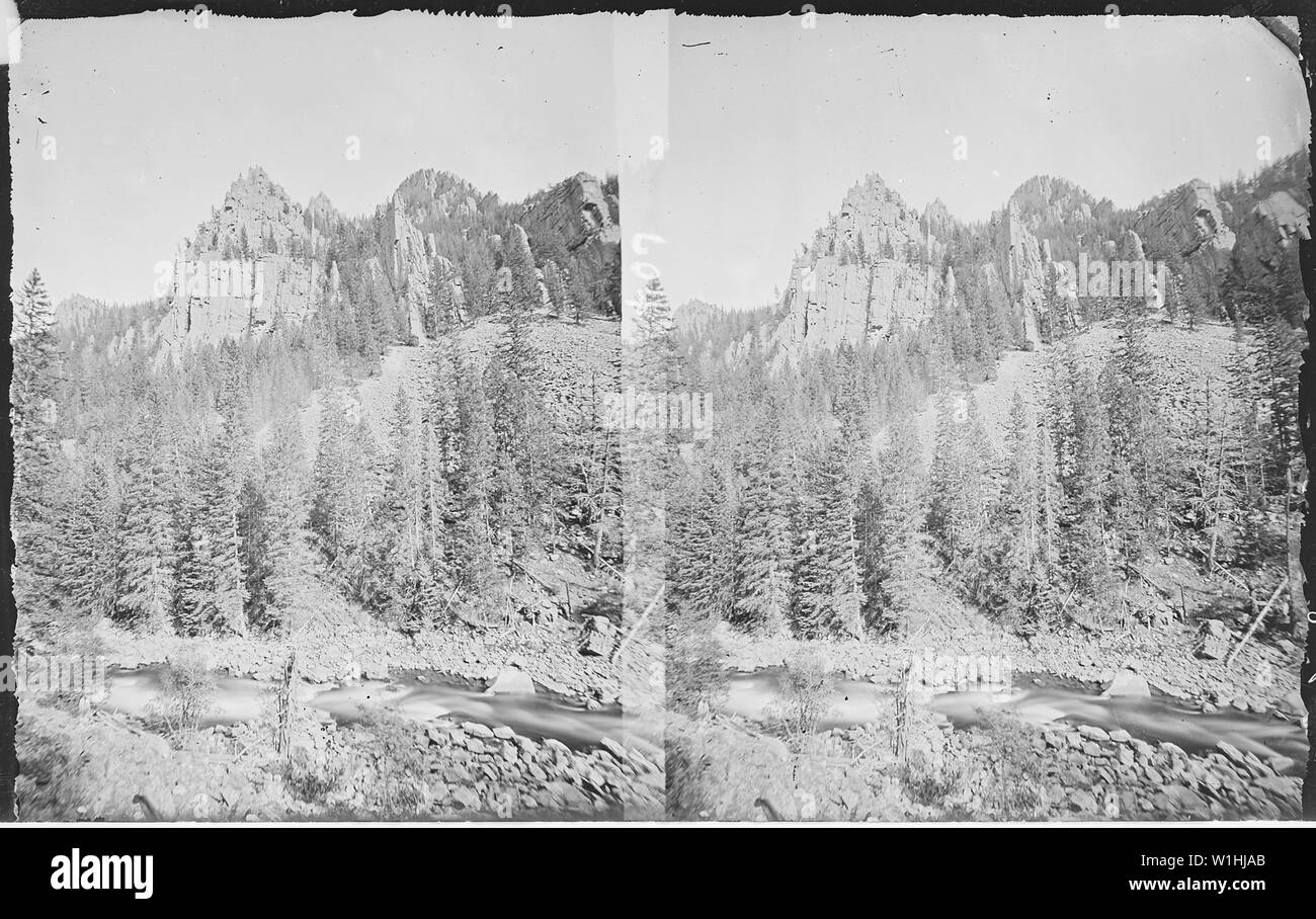 Gallatin river gallatin county Black and White Stock Photos & Images ...
